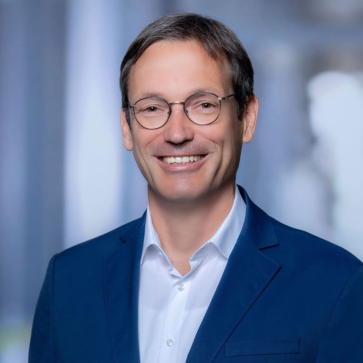 Neuer Geschäftsführer der R+F Augsburg GmbH | R+F